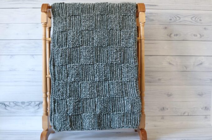 53 Free Patterns to Crochet with Fluffy Velvet Yarn - Yarnique