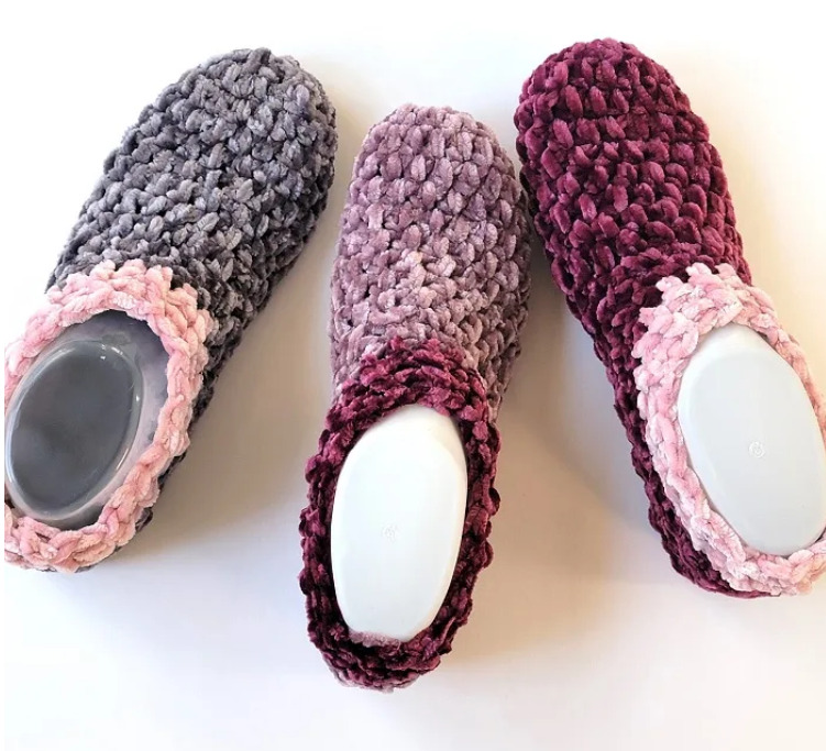 53 Free Patterns to Crochet with Fluffy Velvet Yarn - Yarnique